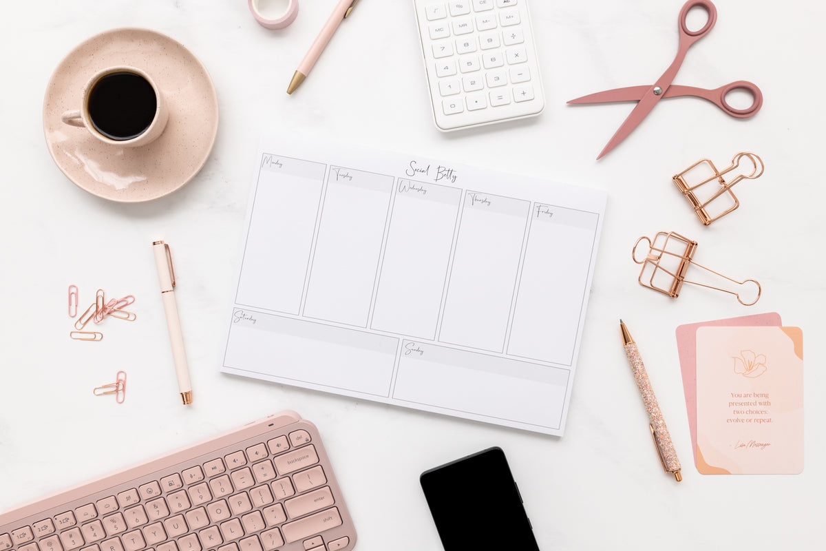 A5 Weekly Planner – Social Betty